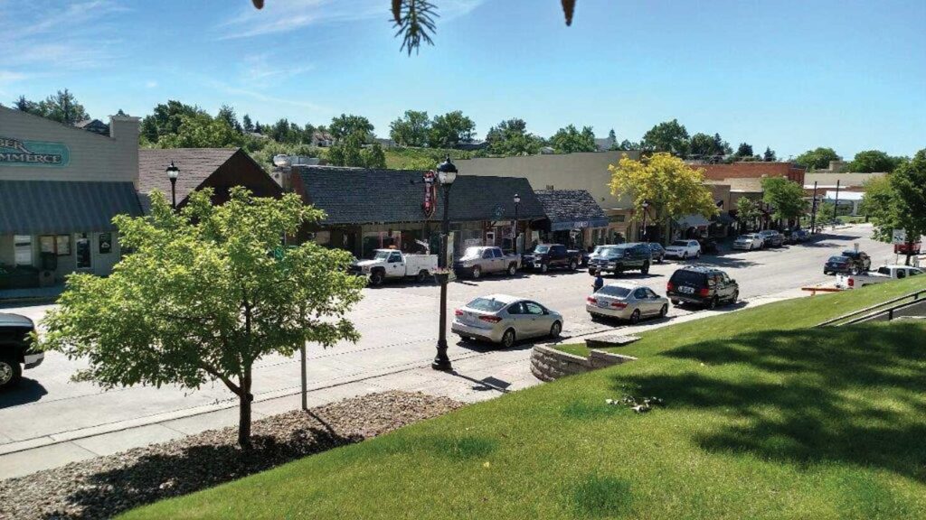 Summer Adventures In Wyoming: Walking Tour Of Buffalo WY